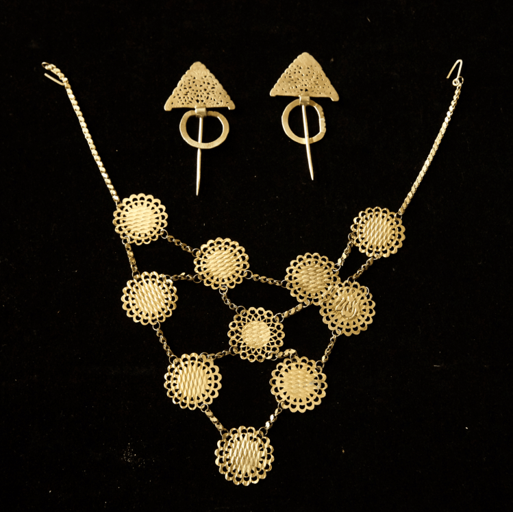 Collection Van Dam-Canton – Qilada